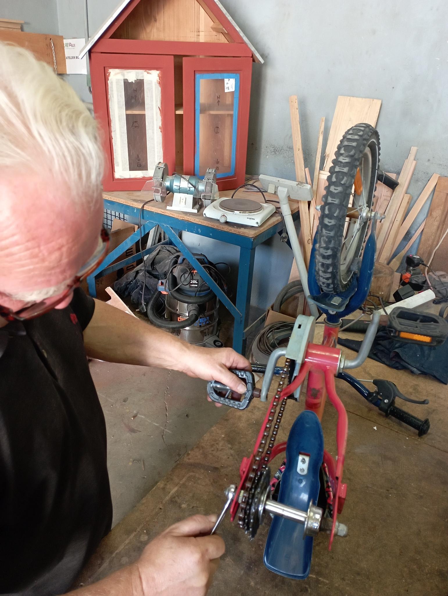 “Joël, mais qu’est ce que tu fabriques ?” – Lab'Aux, votre FabLab en Auxois “Joël, mais qu’est ce que tu fabriques ?” – Lab'Aux, votre FabLab en Auxois